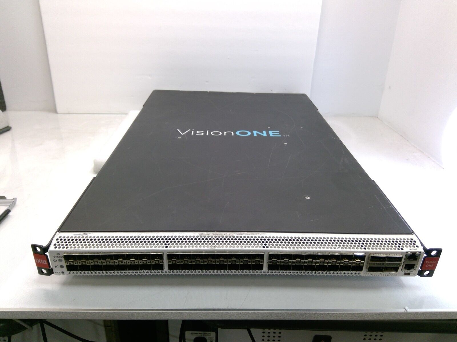 Ixia Vision ONE 48-Port 10Gb SFP+ 4x 40Gb - QSFP+ Network Switch – G ...